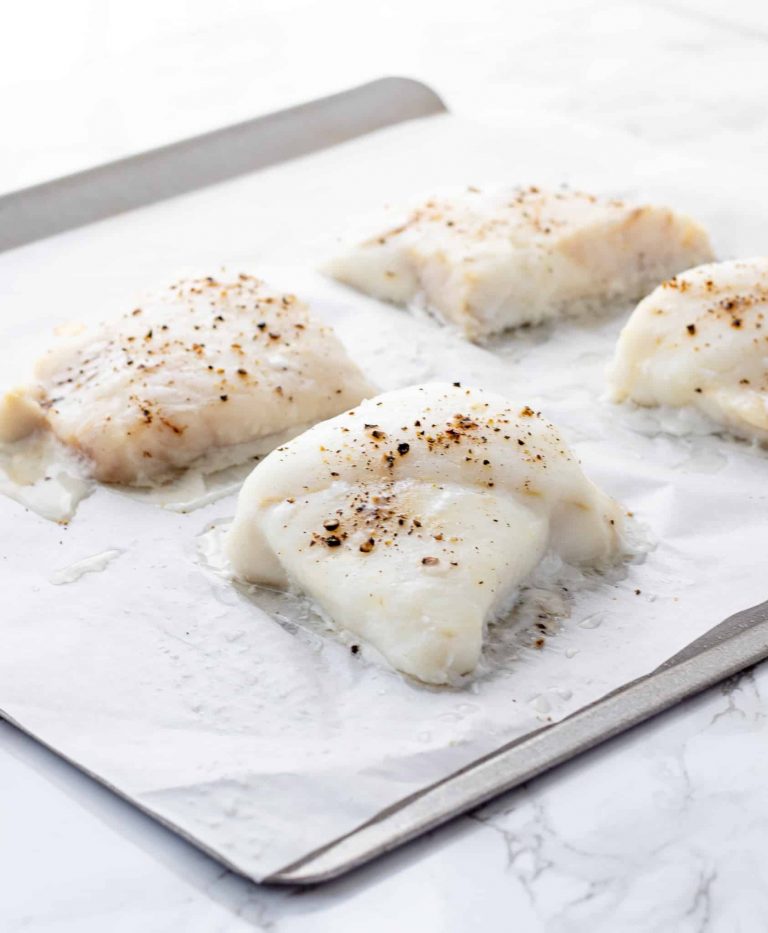 Easy White Fish with Healthy Lemon Sauce {No Butter}