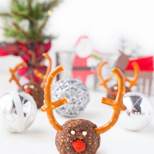 No-Bake Reindeer Energy Bites | Haute & Healthy Living
