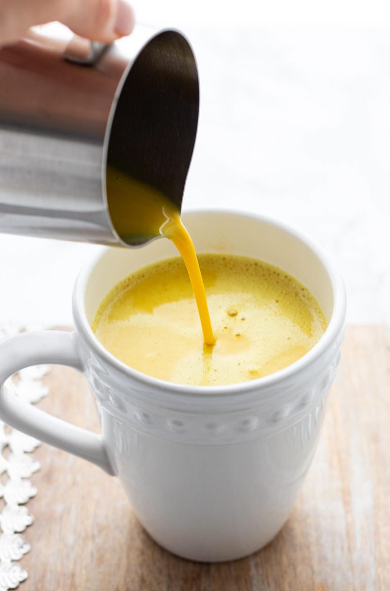 Turmeric Latte with Almond Milk {Golden Milk Recipe}