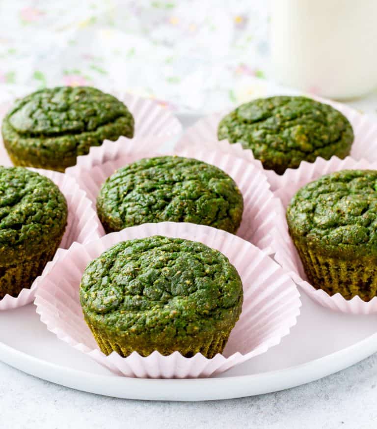 Green Smoothie Muffins {with Spinach and Banana} - Haute & Healthy Living