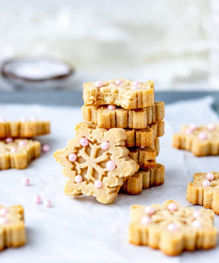 Healthy Almond Flour Shortbread Cookies