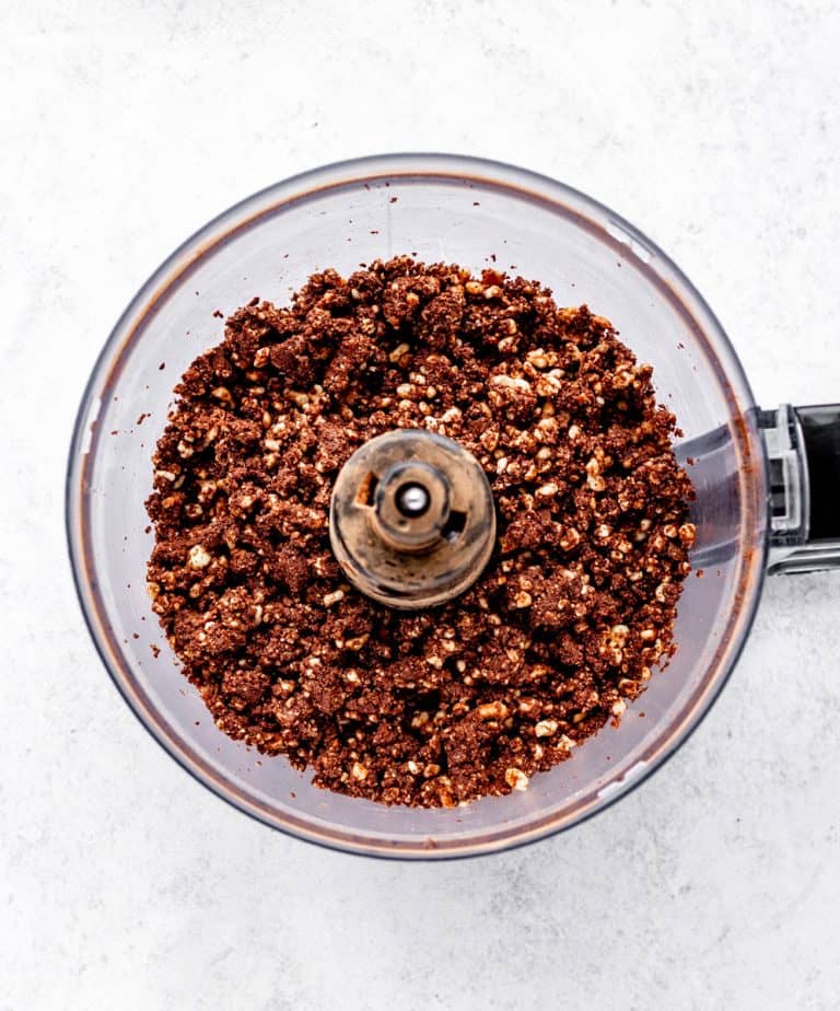 Pretzel Reindeer Bites | Haute & Healthy Living