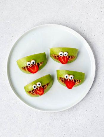 Halloween Fruit Tray Ideas {A Healthy Halloween Snack}!