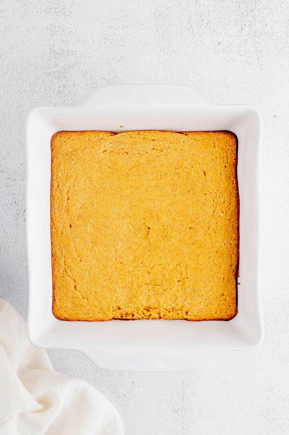 Healthy Almond Flour Cornbread {With Greek Yogurt}