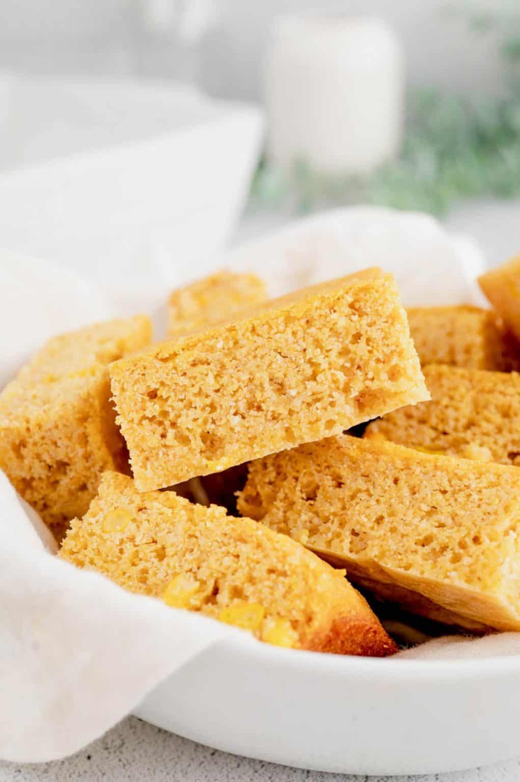 Healthy Almond Flour Cornbread {With Greek Yogurt}