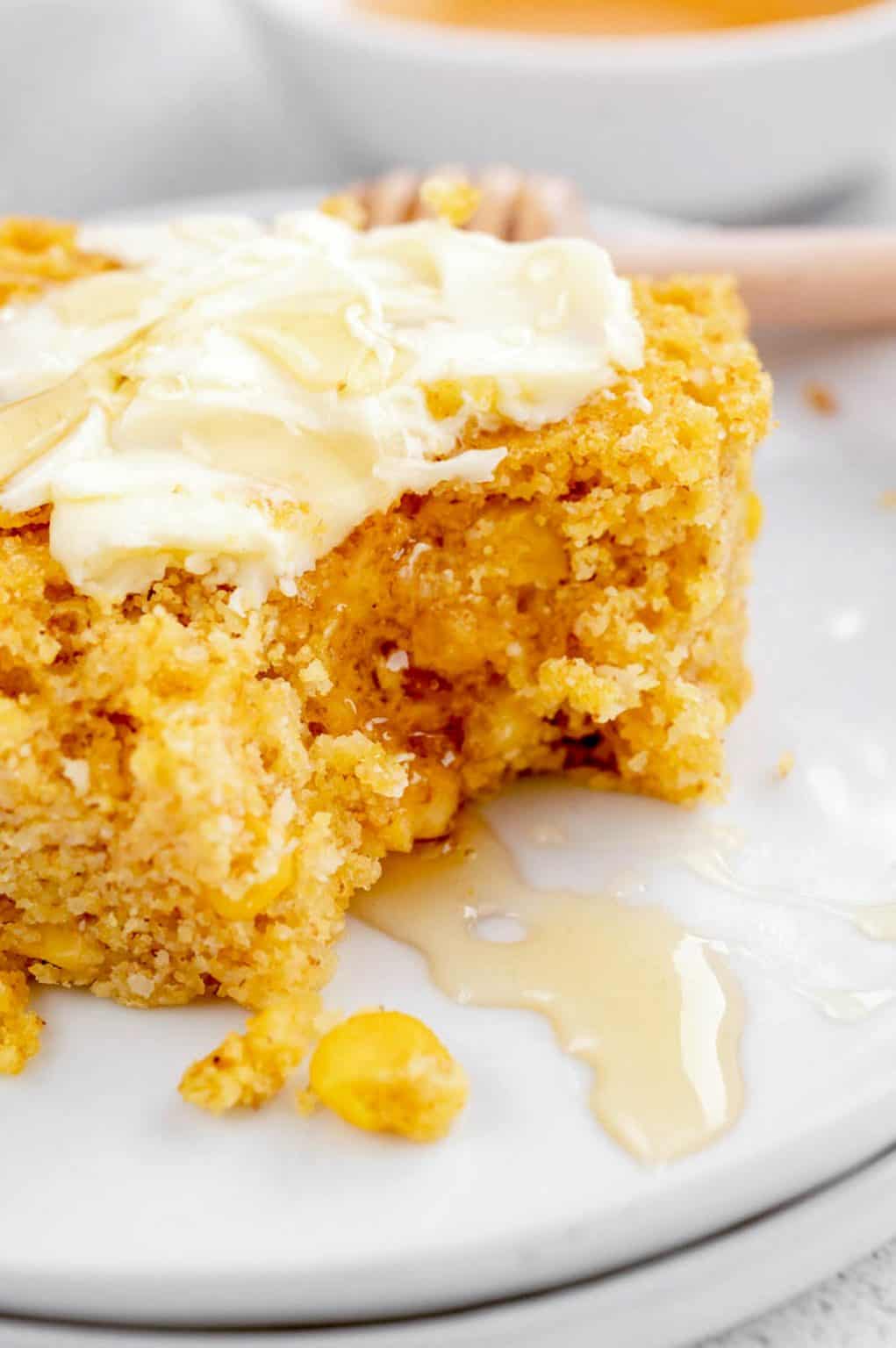 Healthy Almond Flour Cornbread {With Greek Yogurt}