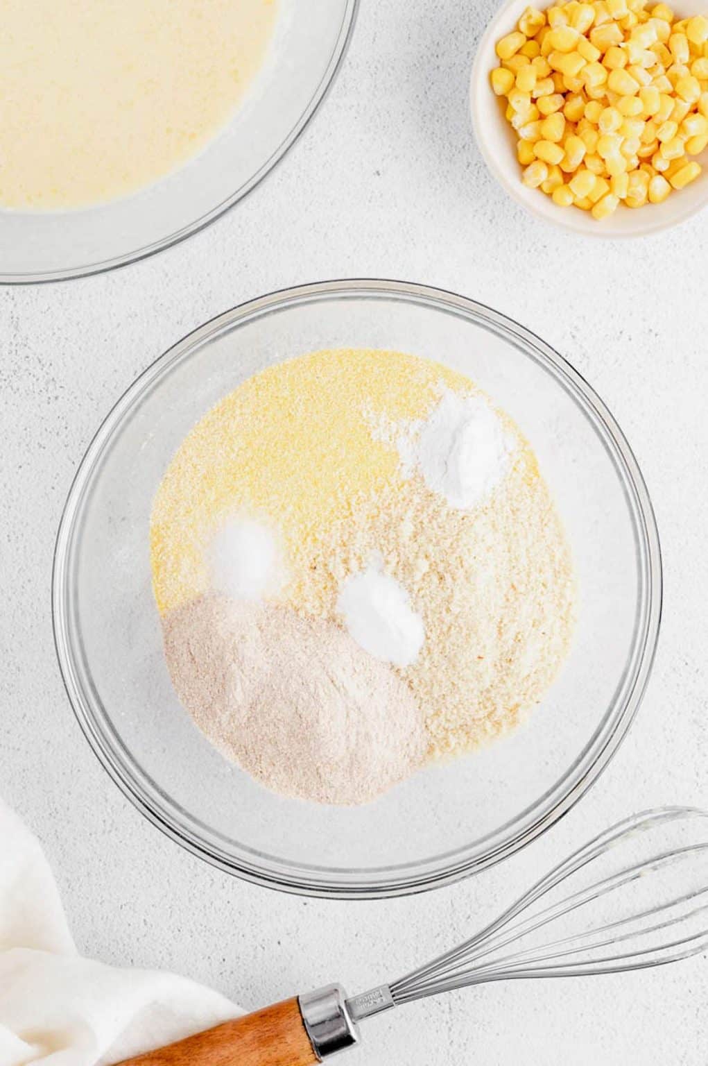 Healthy Almond Flour Cornbread {With Greek Yogurt}