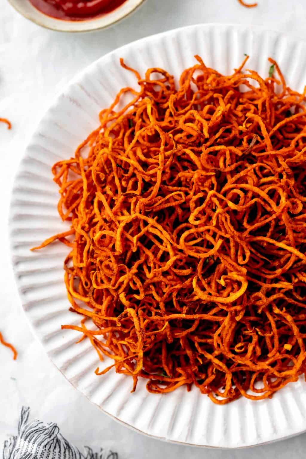 Baked Curly Sweet Potato Fries {with Cornstarch} - Haute & Healthy Living
