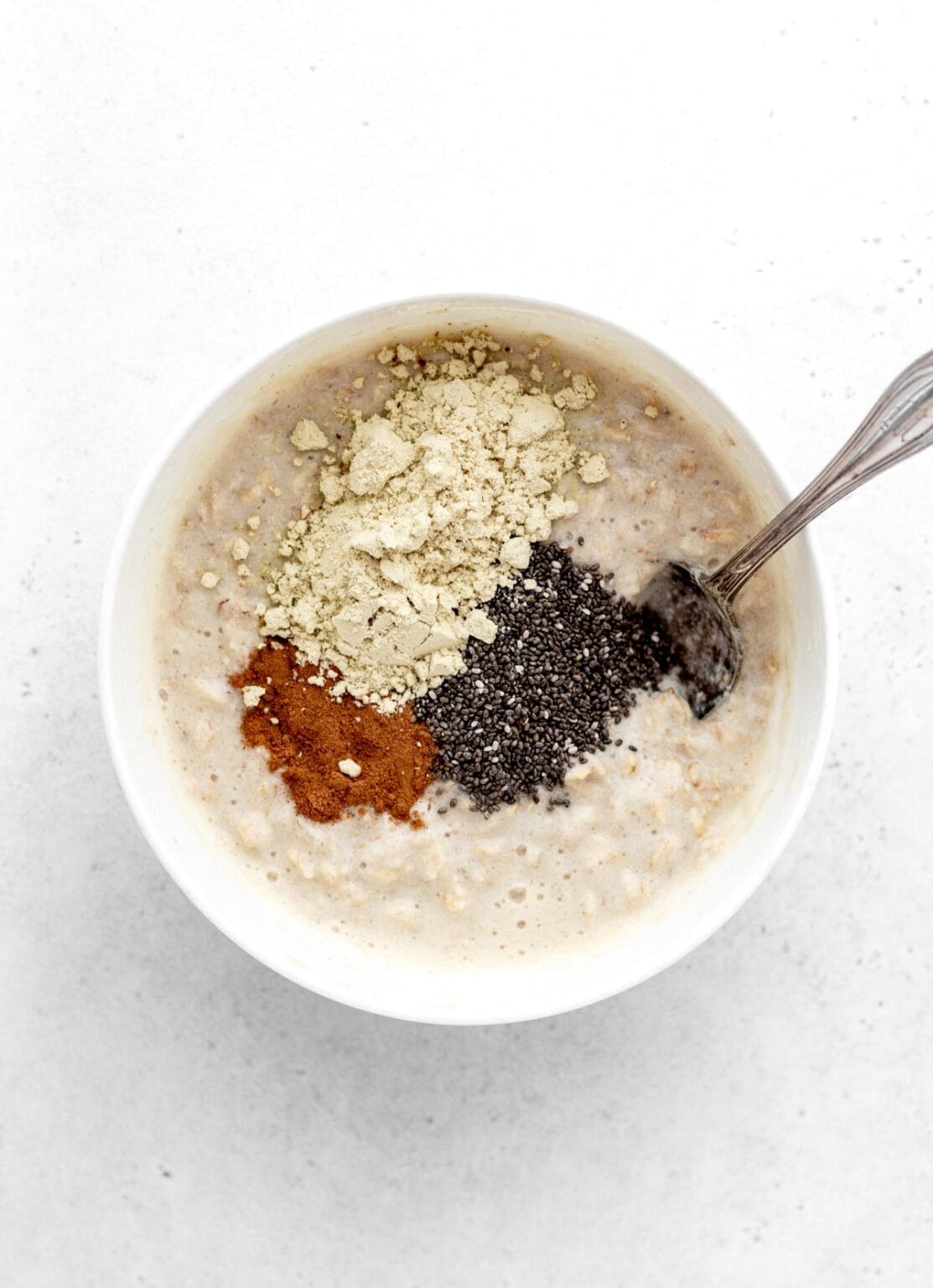 Macro-Friendly High Protein Oatmeal - Haute & Healthy Living