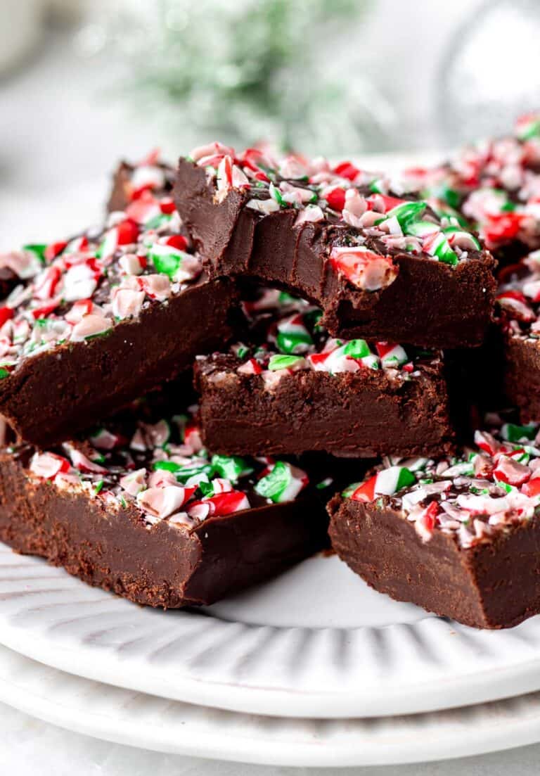 Easy 3-Ingredient Christmas Fudge Recipe {with Peppermint}
