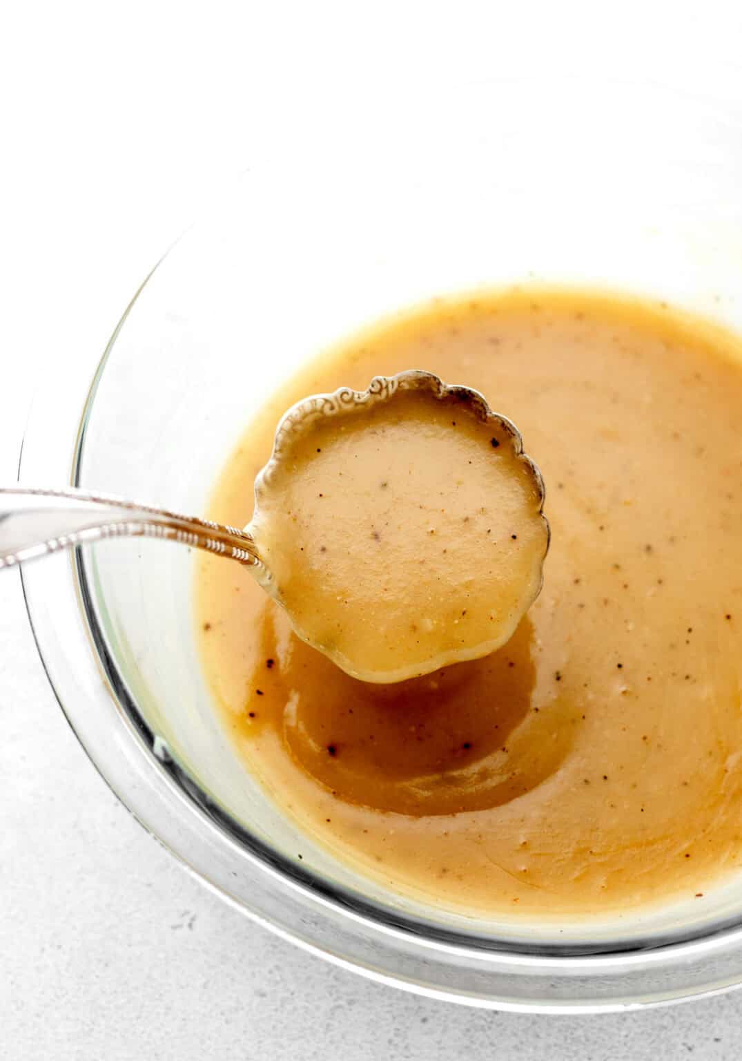 Homemade Healthy Turkey Gravy without Drippings