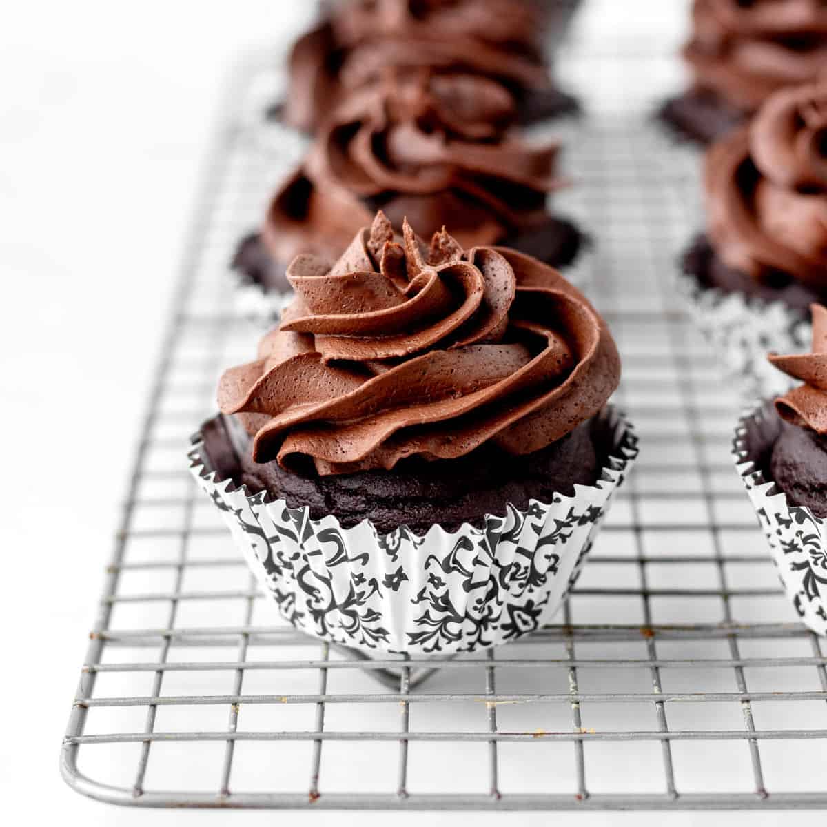 30+ Fall Cupcake Recipes That Are Perfect For Autumn