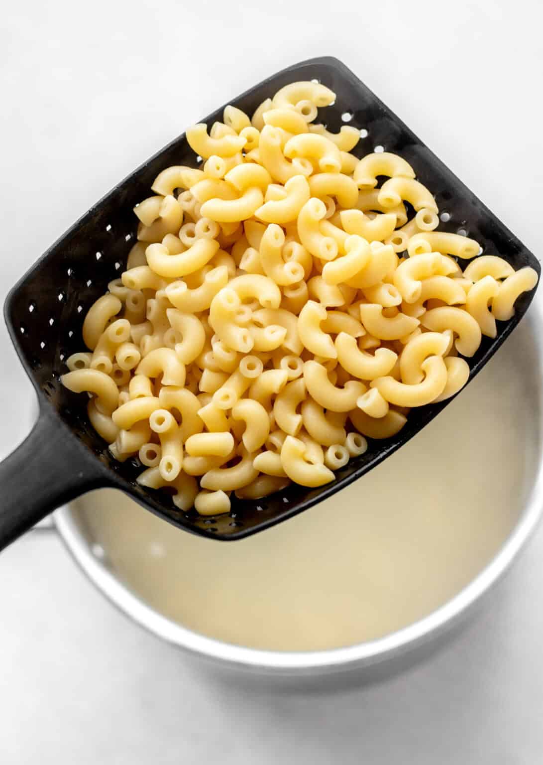 Best Stovetop Mac and Cheese {Without Flour}