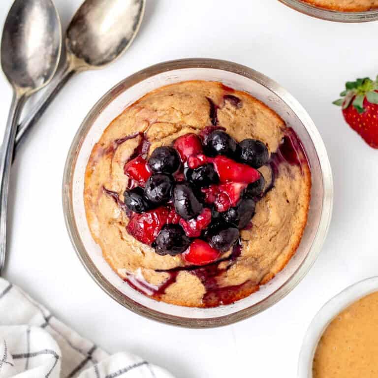 Meal Prep Protein Pancake Bowls {with Kodiak Pancake Mix} - Haute ...